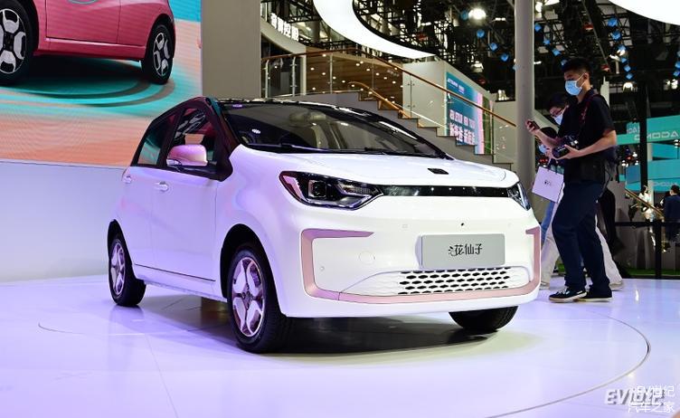 2021广州车展 |思皓E10X花仙子款上市，售6.99-7.69万元